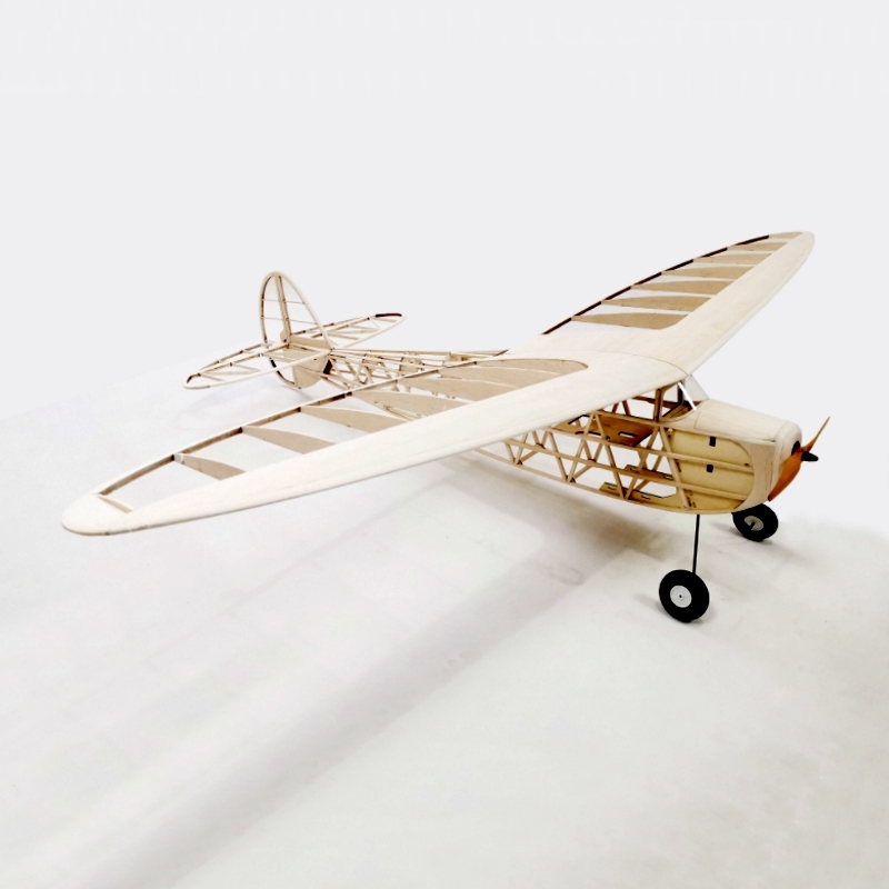 ValuePlanes - Avion kit à construire Cloud Clipper 71" kit _ R-Models